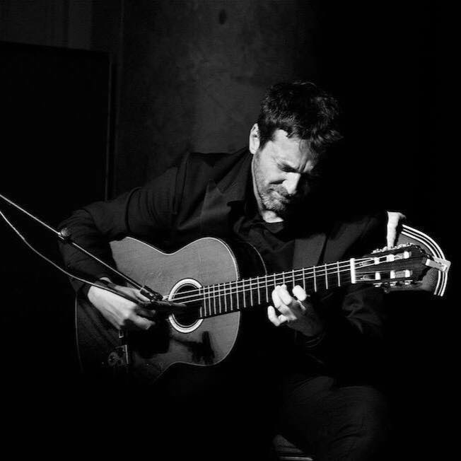 Ante Gelo s bendom nastupa u Rougemarin Parku